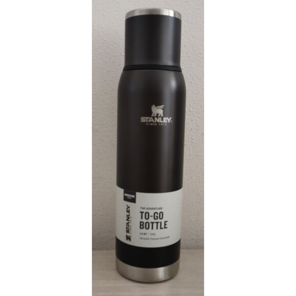 Stanley | Dining | Stanley 4 Qt 44 Oz Unisex Charcoal Glow The ...